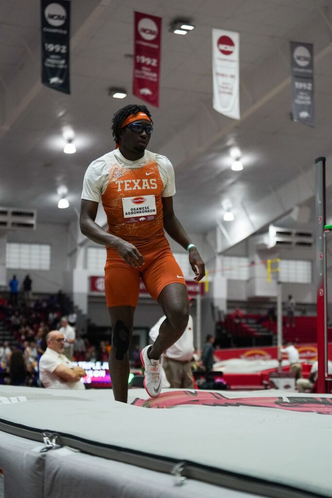 Texas track star and sci-fi author honed his skills in Pittsburgh ...
